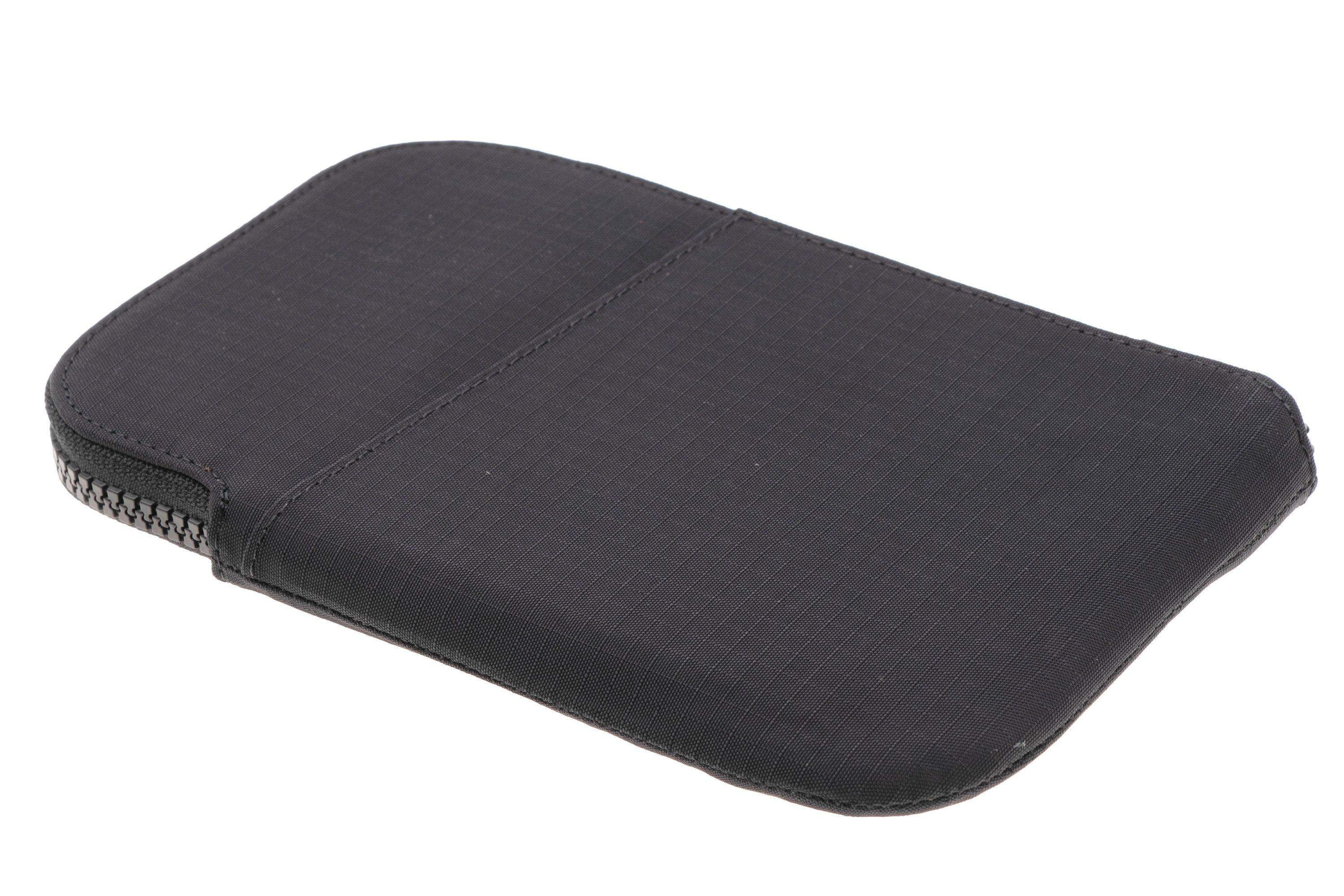 Alpaka Gear Zip Travel Wallet AD010590118 Black, Axoflux 210D ...