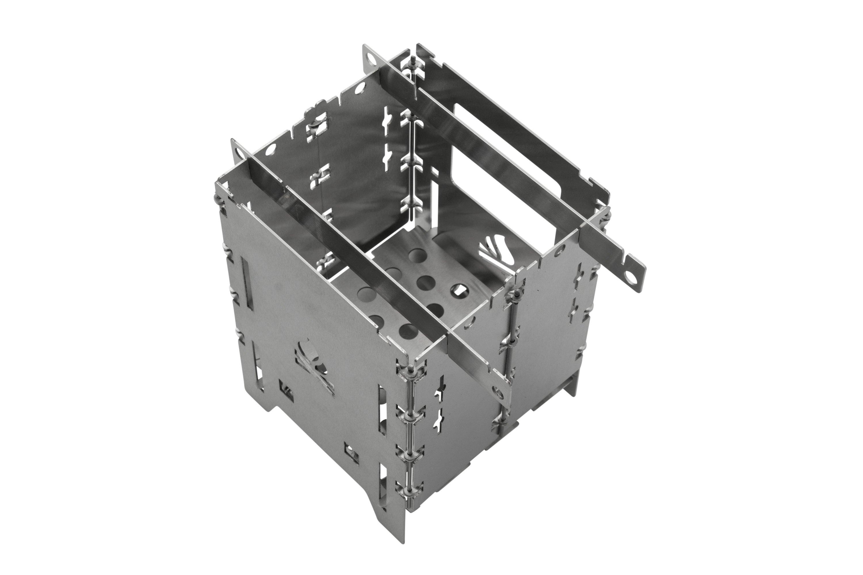 Bushcraft Essentials Bushbox LF, foldable stove | Advantageously ...