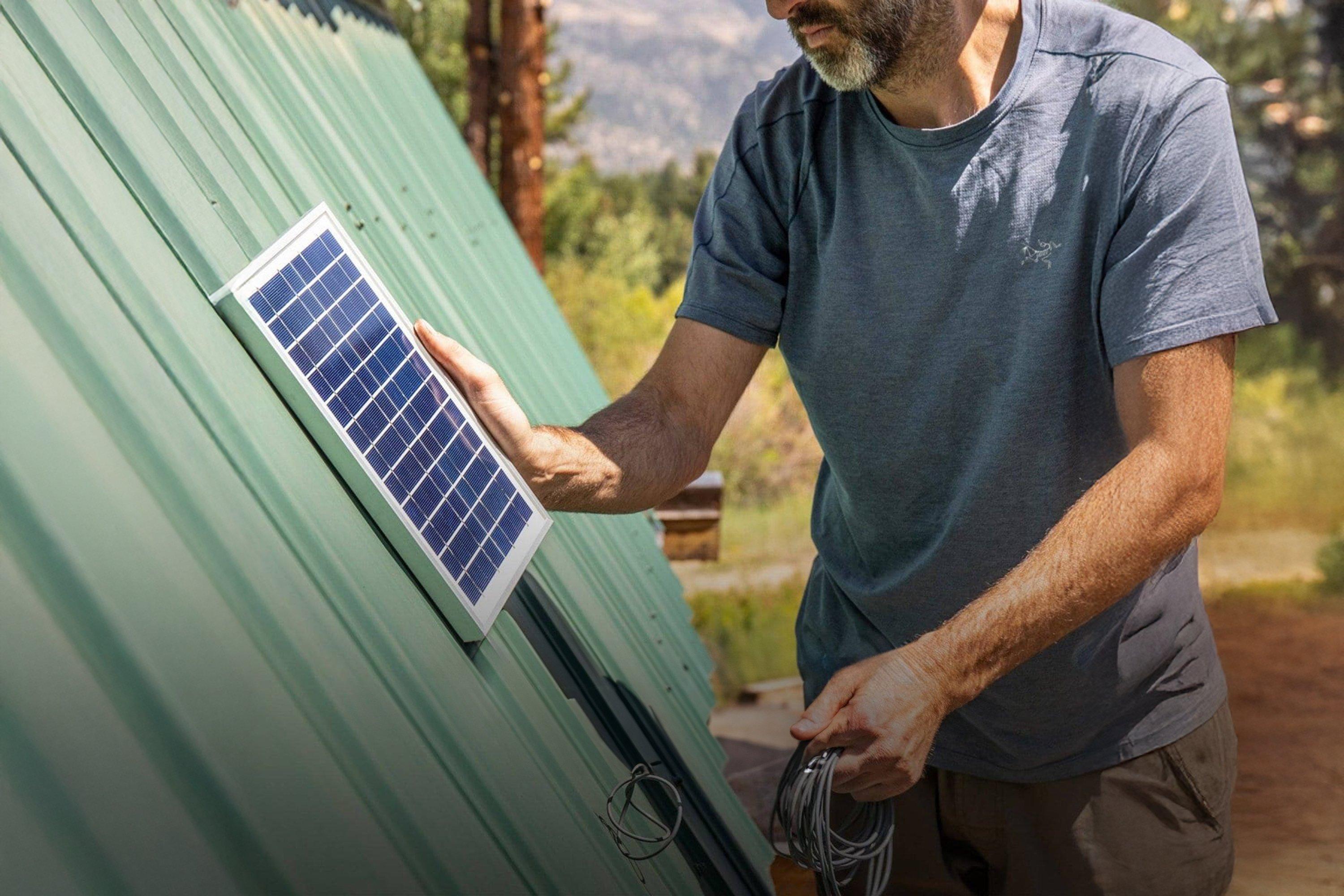 BioLite SolarHome 625 Off Grid, lighting system, blue | Advantageously ...