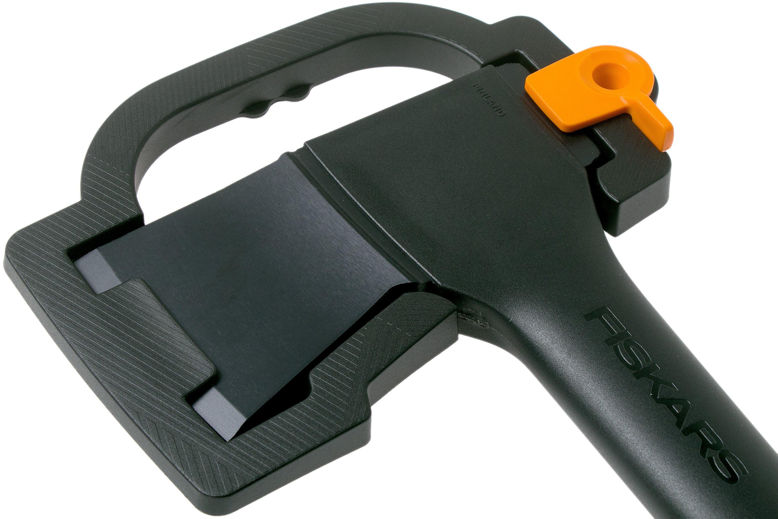 Fiskars A10 hand axe, 1051085 | Advantageously shopping at Knivesandtools.ie