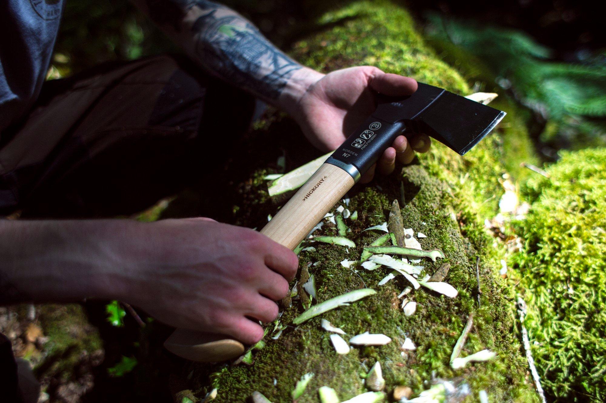 Fiskars Norden N7 hand axe + sharpener | Advantageously shopping at ...