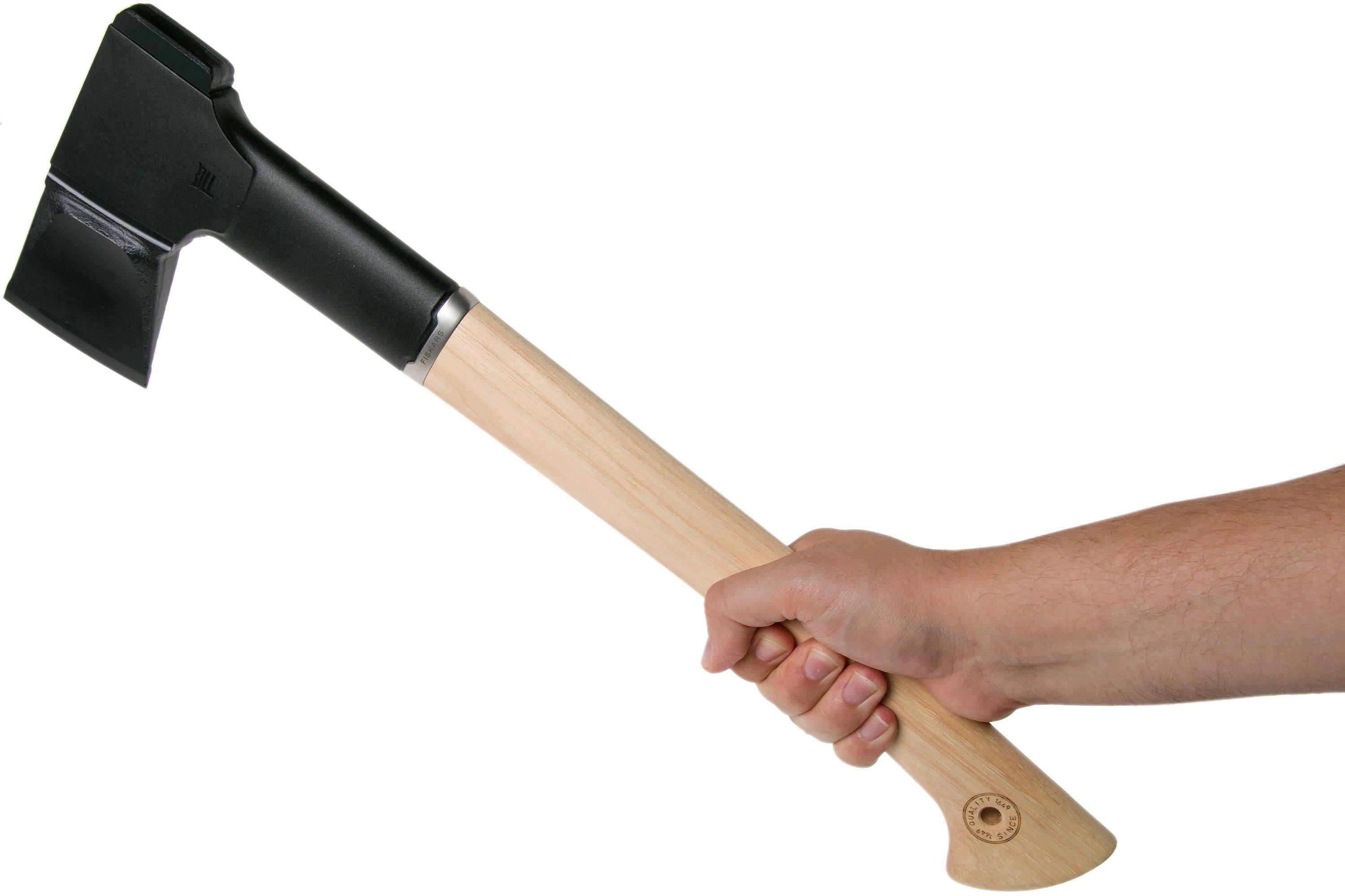 Fiskars Norden N12 splitting axe + sharpener | Advantageously shopping ...