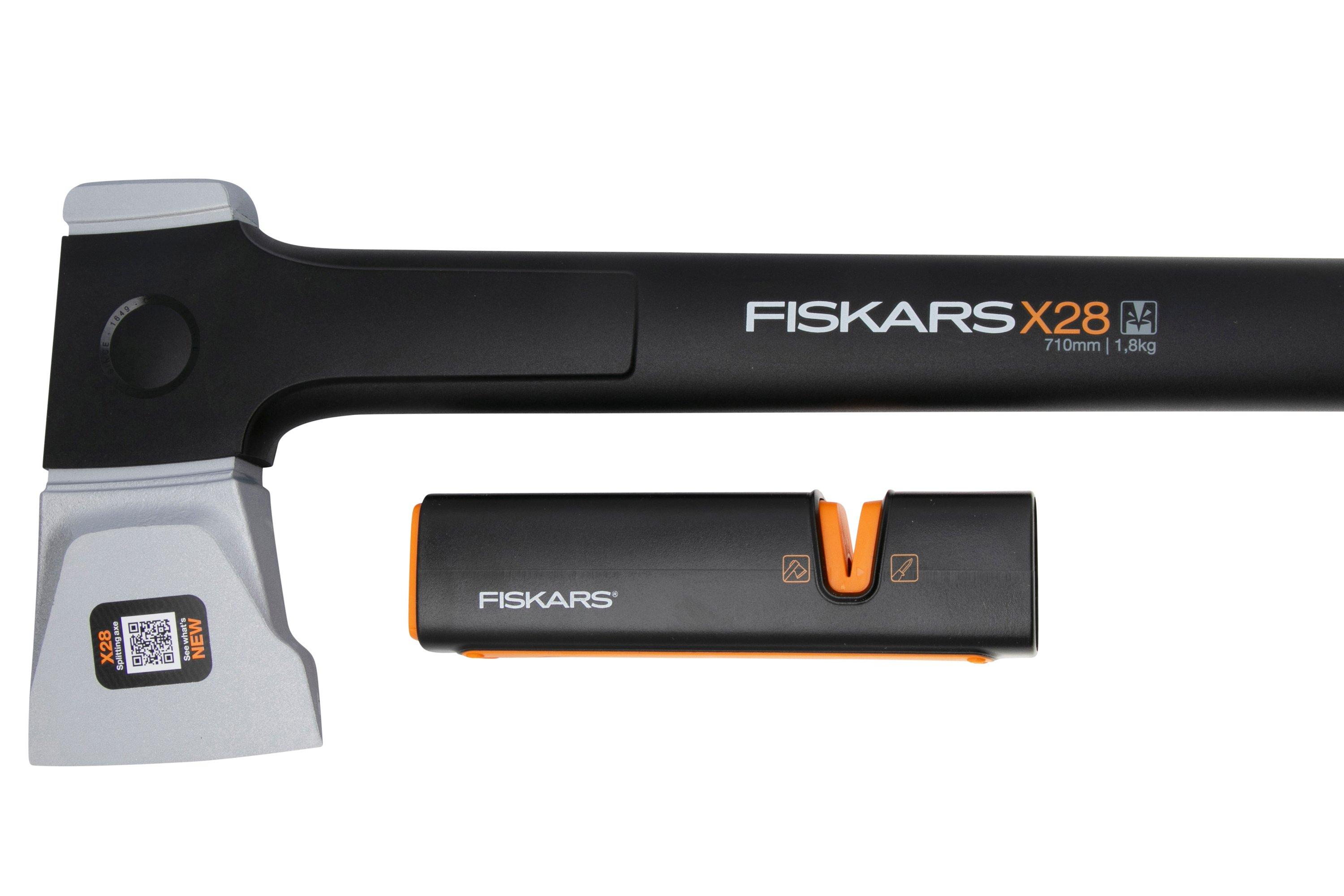 Fiskars X28 Splitting Axe Set 1075433 splitting axe + axe sharpener ...