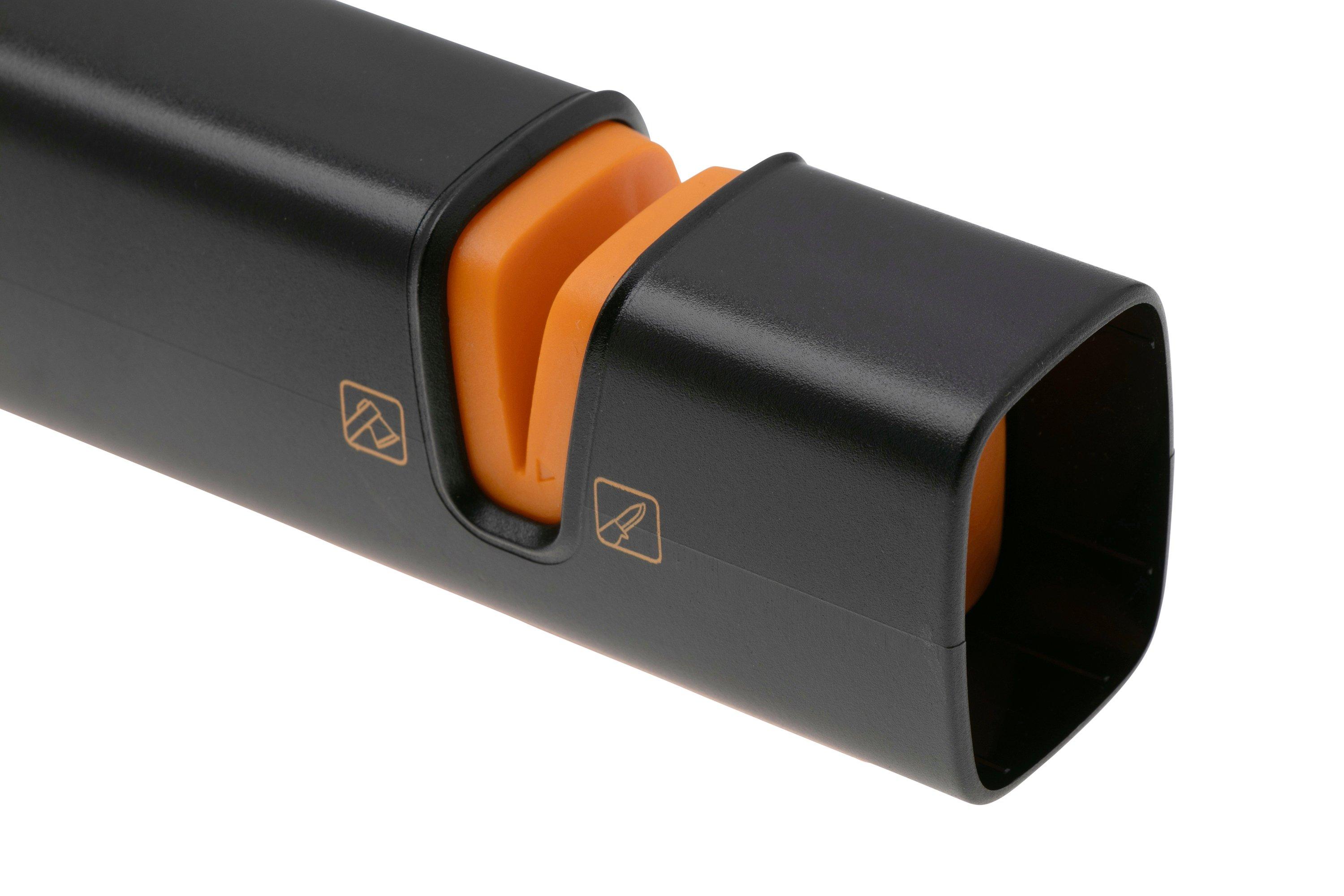 Fiskars X28 Splitting Axe Set 1075433 splitting axe + axe sharpener ...