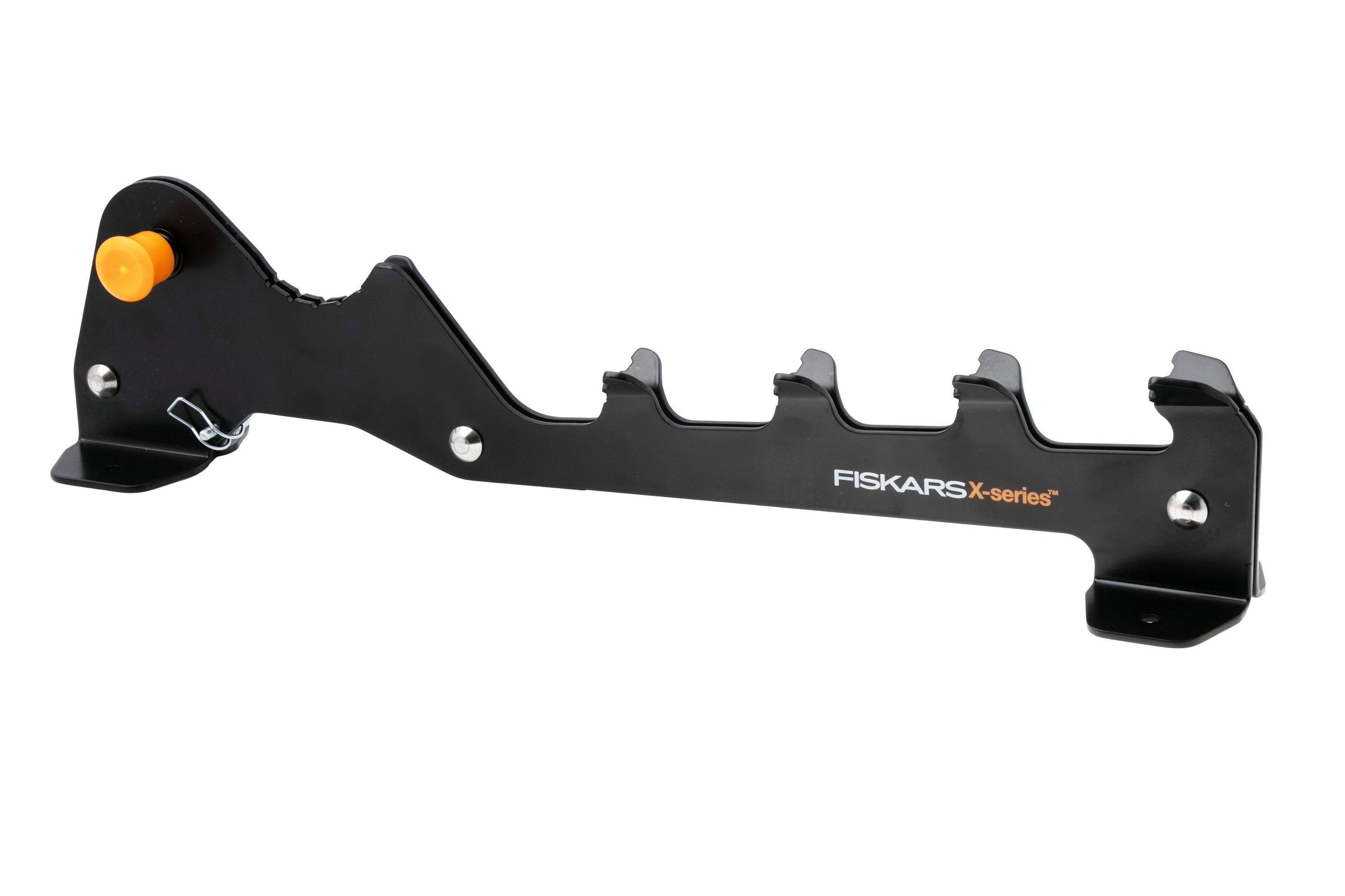 Fiskars X-Series 1079158 Wall Mount, kindling maker | Advantageously ...