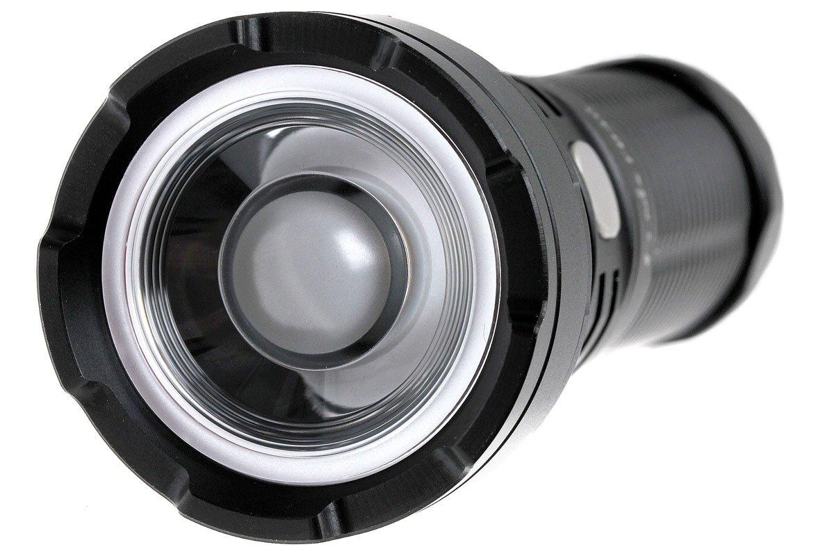 Fenix FD40 focussable LED torch | Advantageously shopping at ...