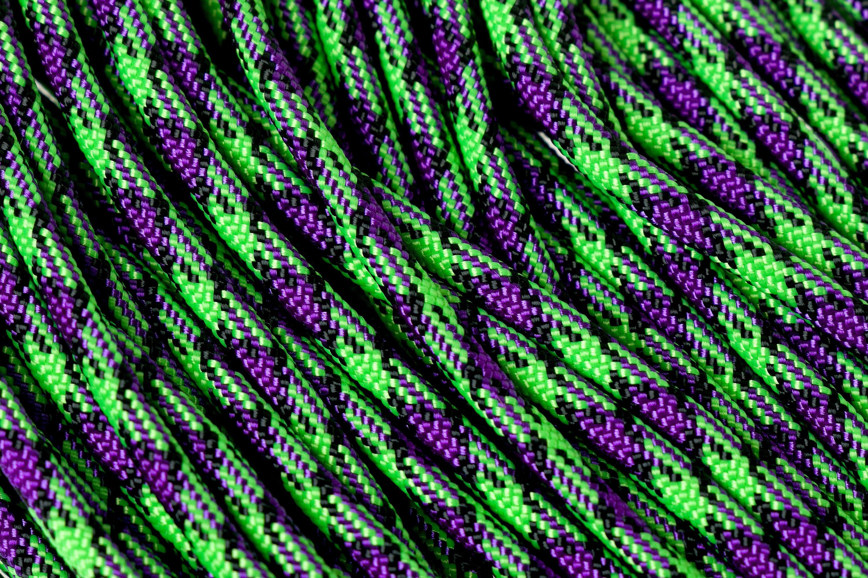 Knivesandtools 550 paracord type III, colour: zombie, 50 ft (15.24 m ...