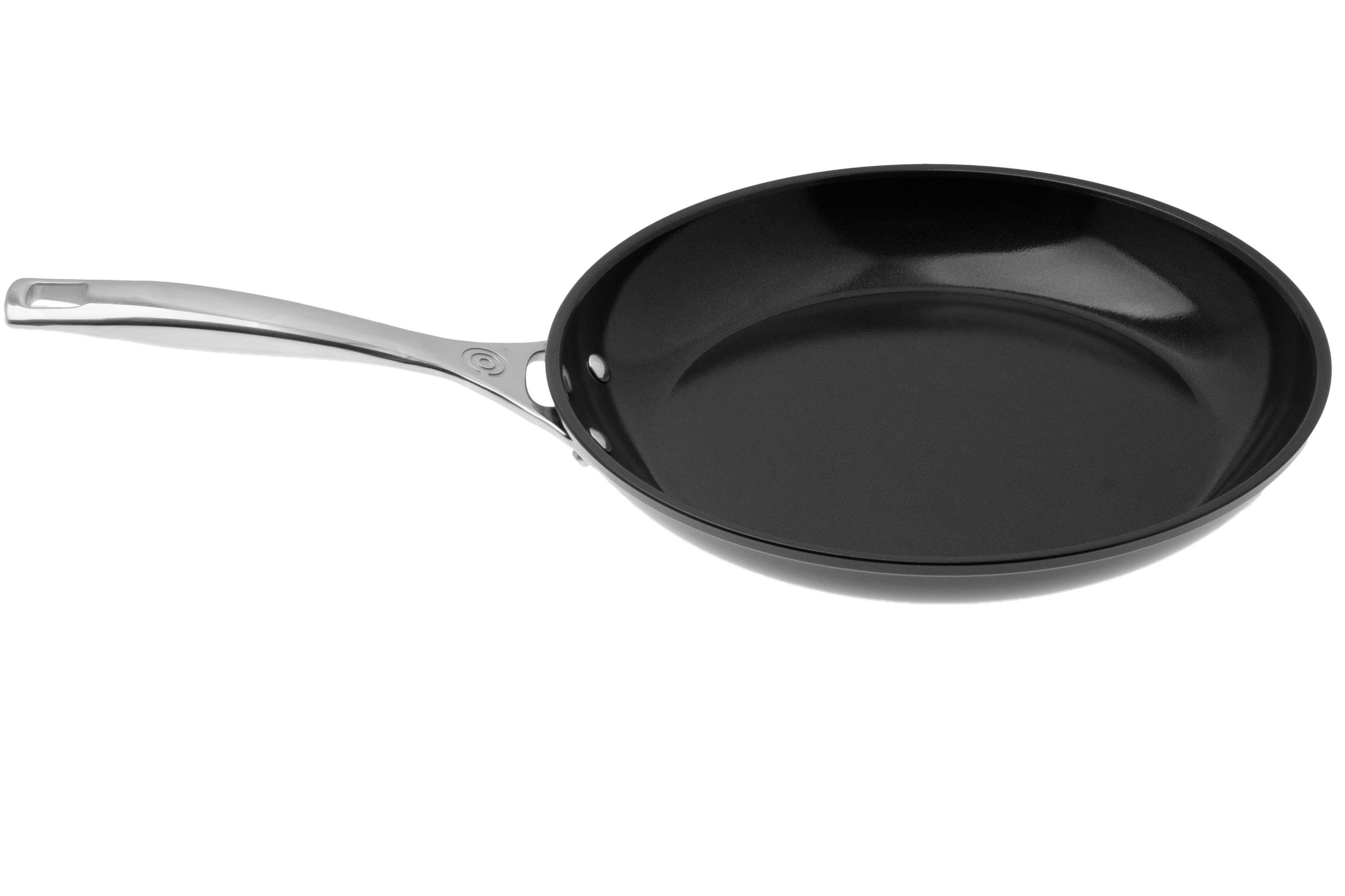 Le Creuset Frying Pan, Essential Non-Stick Ceramic frying pan, 28 cm ...