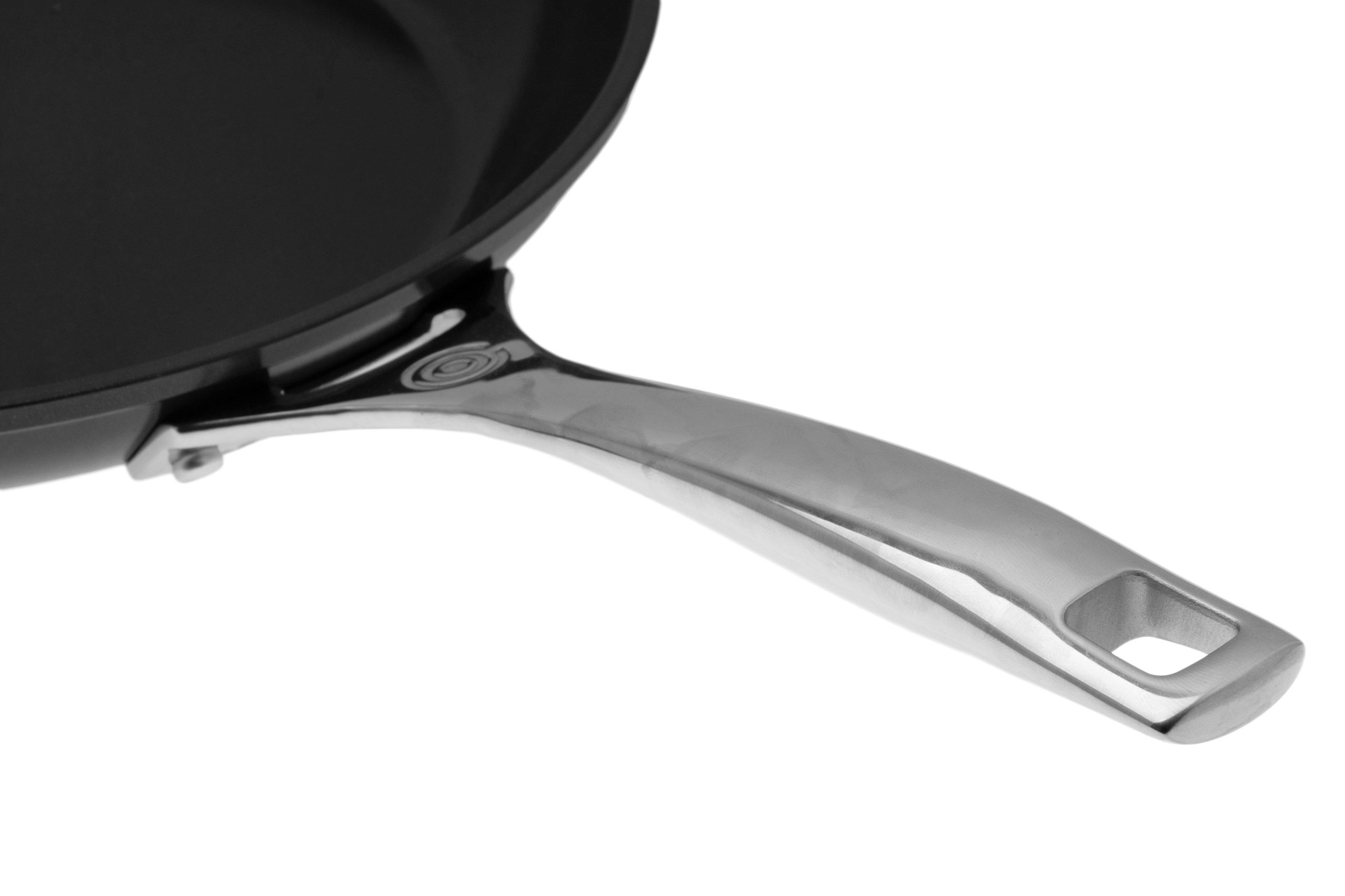 Le Creuset Frying Pan Set, 24 and 28 cm Essential Non-Stick Ceramic ...