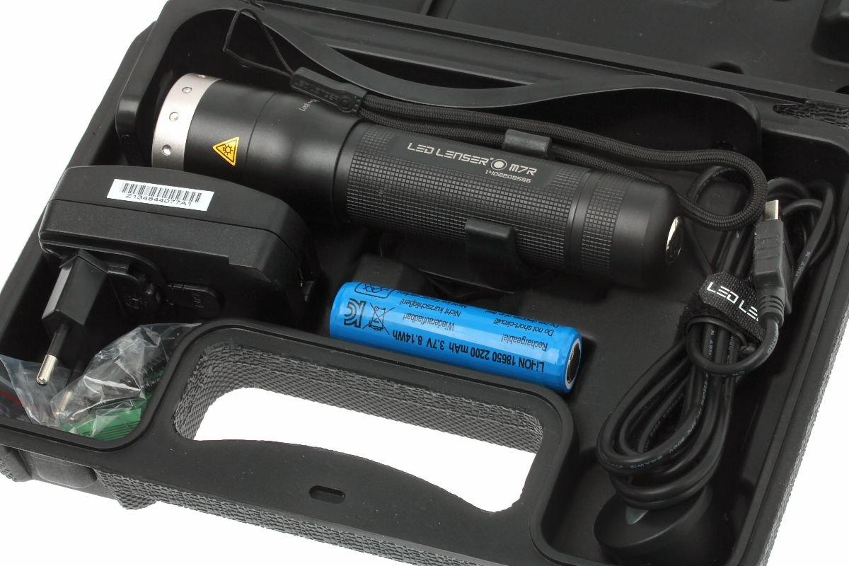 Ledlenser M7R.2 | Advantageously shopping at Knivesandtools.com