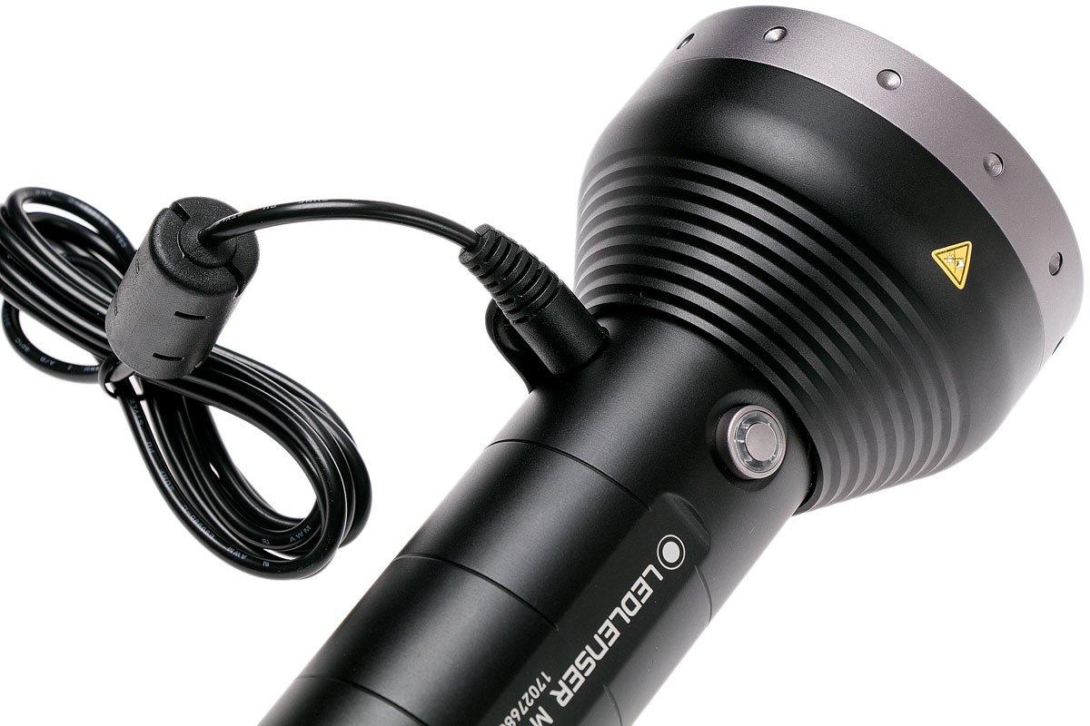 Ledlenser MT18 zaklamp, 3000 lumen | Voordelig kopen bij knivesandtools.nl