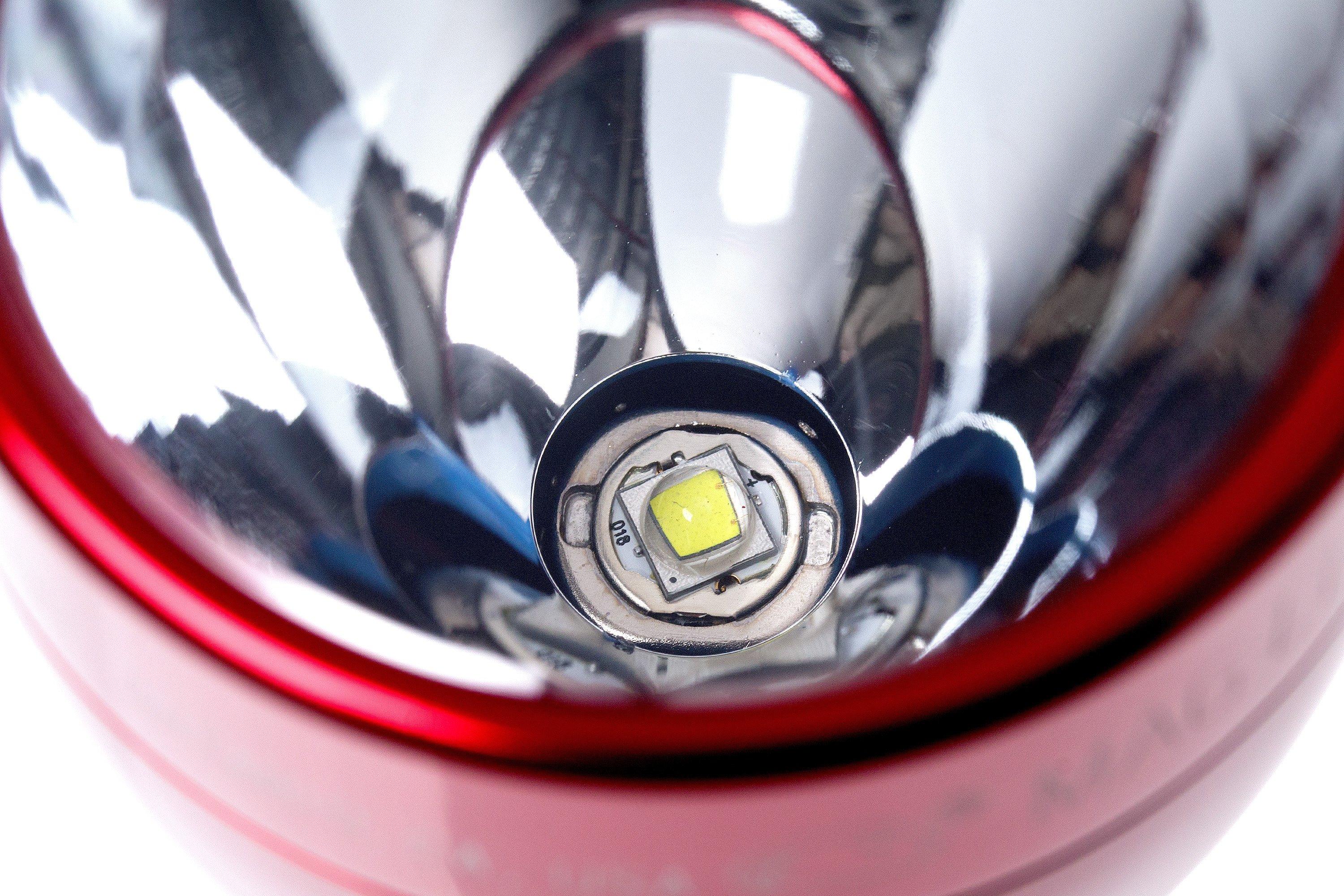 Maglite ML300L MagLed Flashlight 2-D cell, red | Advantageously ...