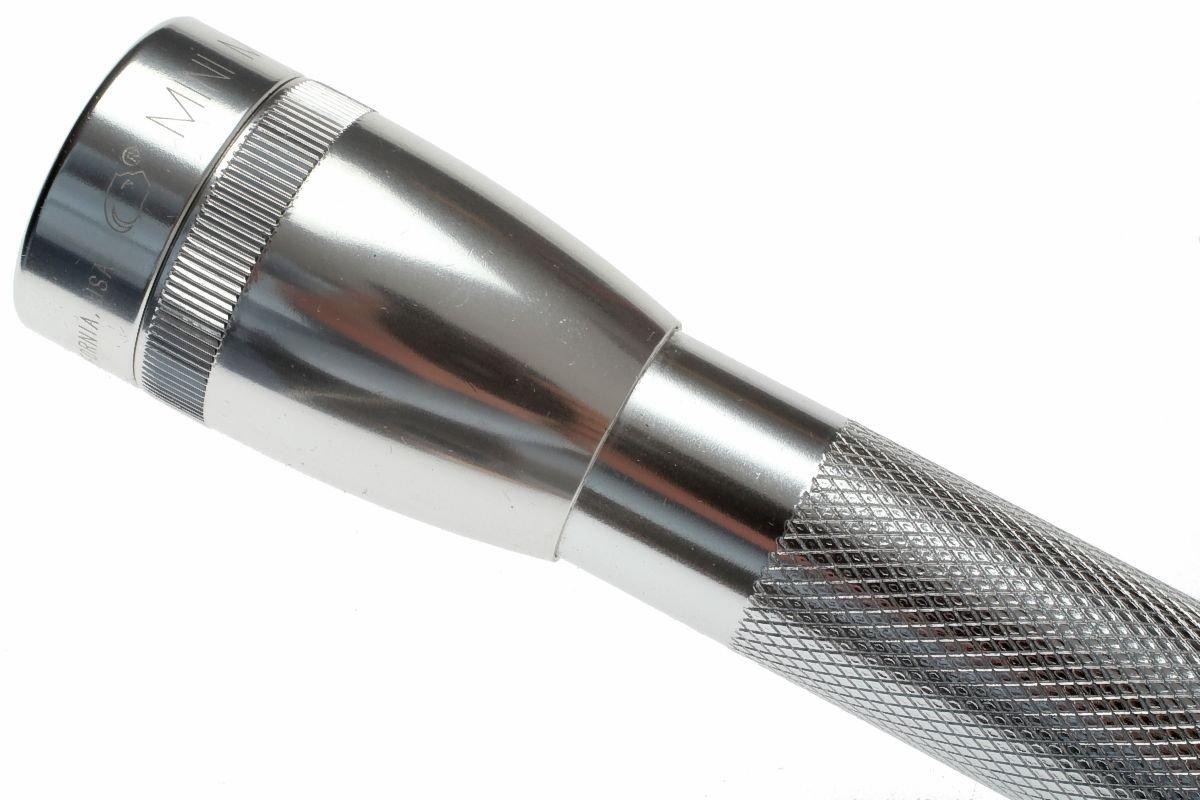 Maglite Mini AA, silver | Advantageously shopping at Knivesandtools.com