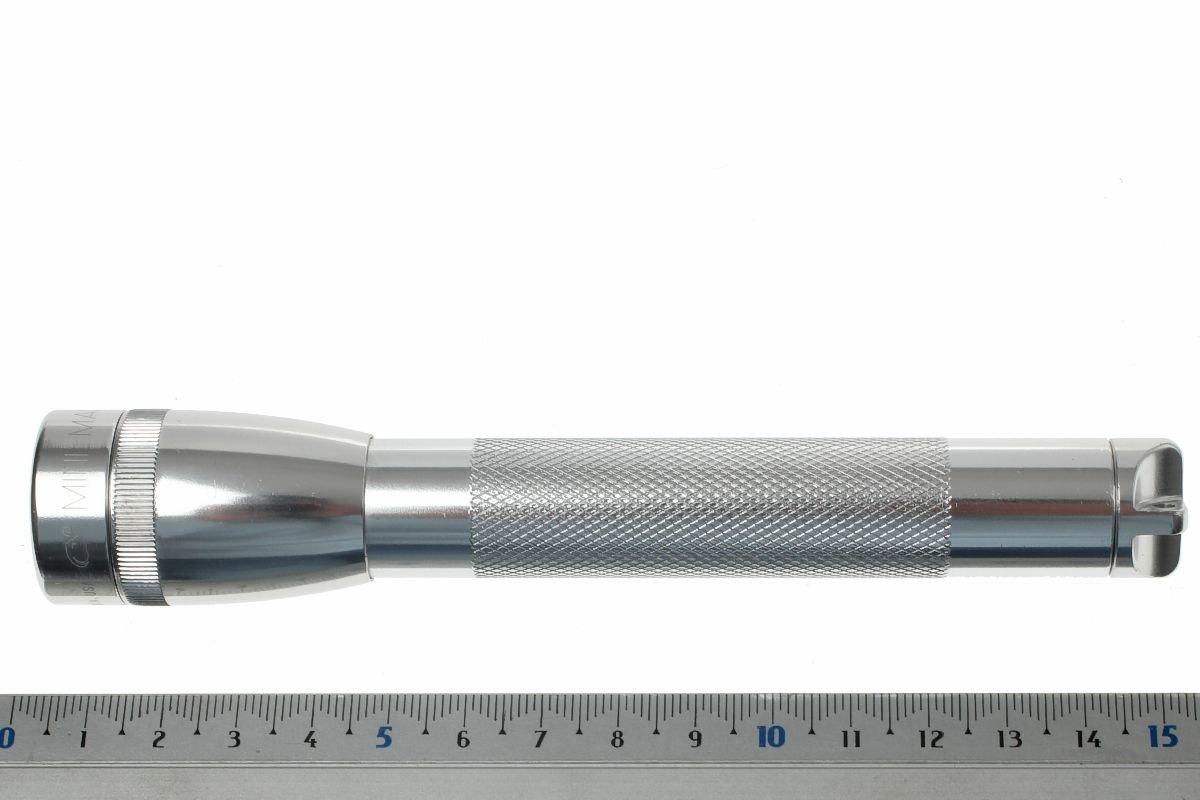 Maglite Mini AA, silver | Advantageously shopping at Knivesandtools.dk