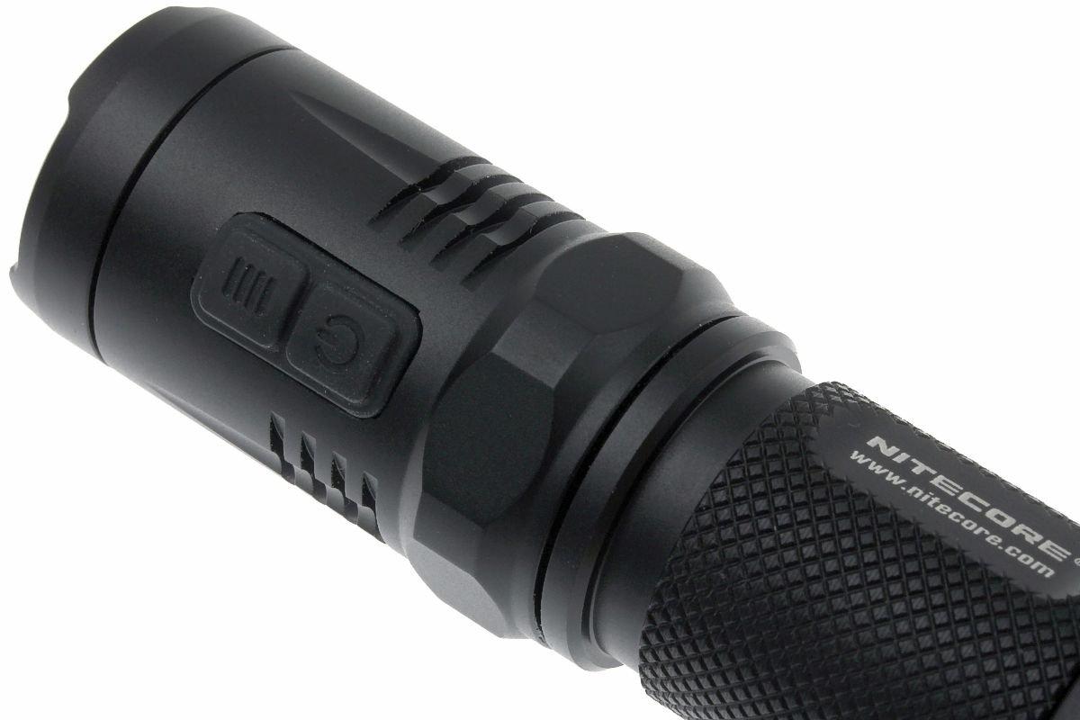 Nitecore EC21 LED-torch | Advantageously shopping at Knivesandtools.ie