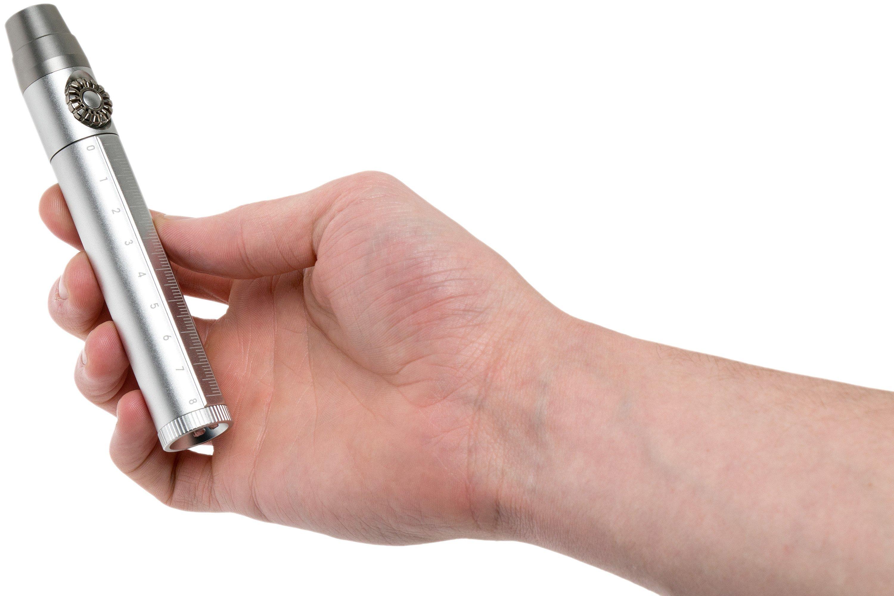 Nitecore GEM10 flashlight to identify gemstones | Advantageously ...