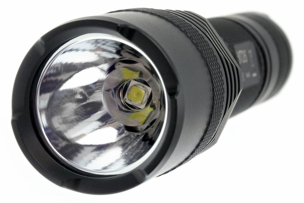 Nitecore MT26 LED-torch | Advantageously shopping at Knivesandtools.com