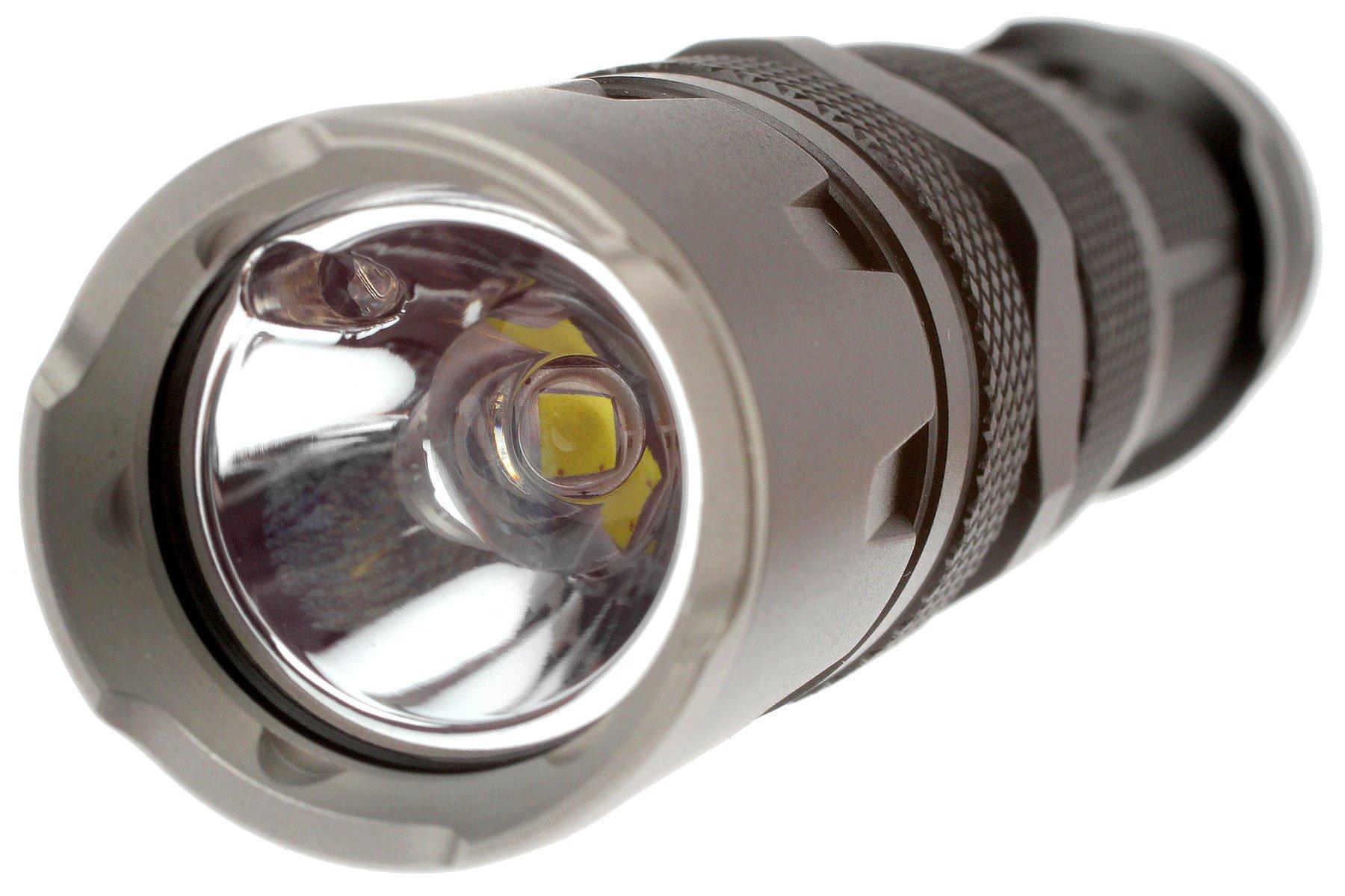 Nitecore SRT3 Defender | Advantageously shopping at Knivesandtools.com