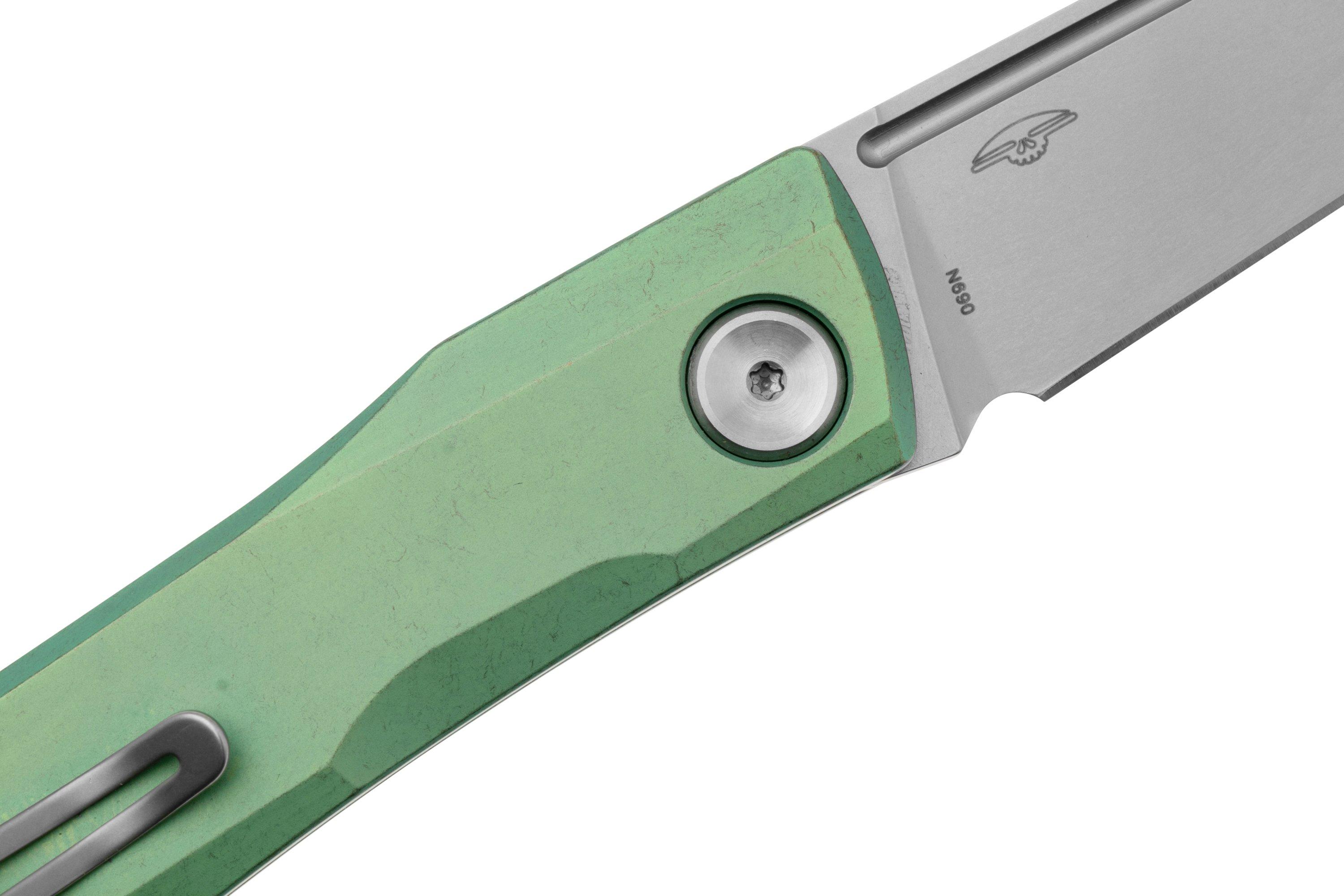 Real Steel Solis 7066SG Stonewashed N690 Sheepfoot, Spring Green ...
