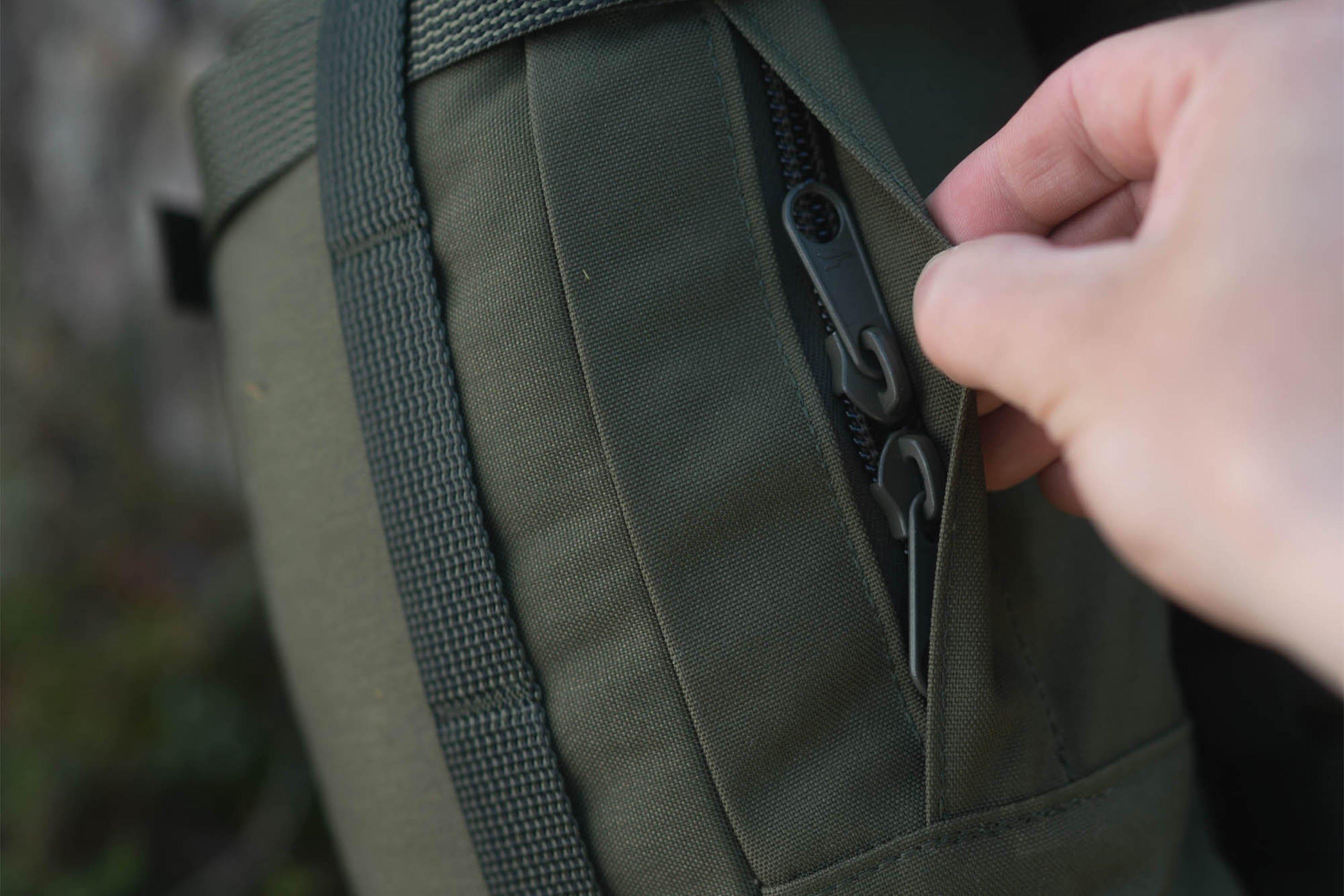 Savotta Side pouch 8 L black | Advantageously shopping at Knivesandtools.dk