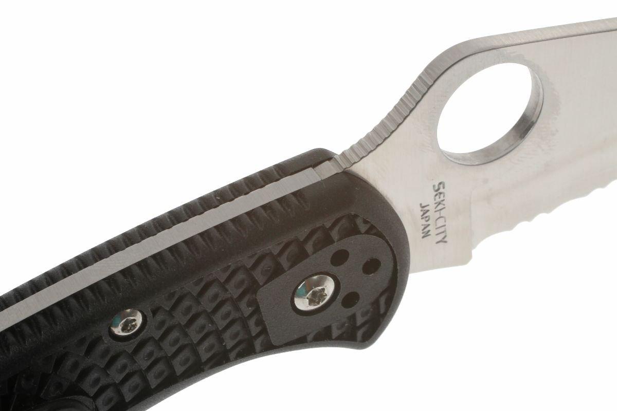 Spyderco Delica 4 C11SBK serrated pocket knife | Advantageously ...