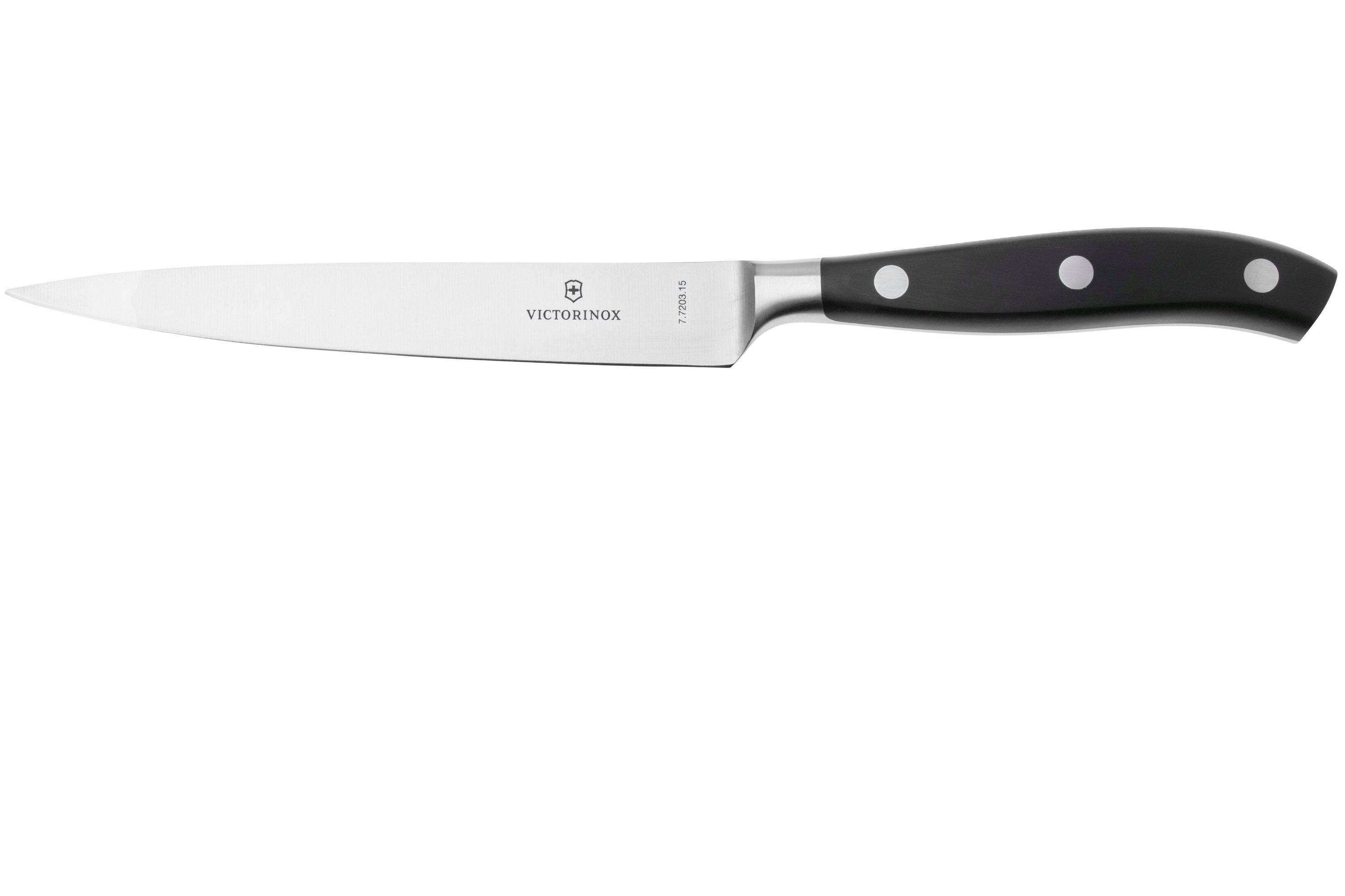 Victorinox Grand Maître Carving Knife 7.7203.15G, POM, Straight, 15 cm ...