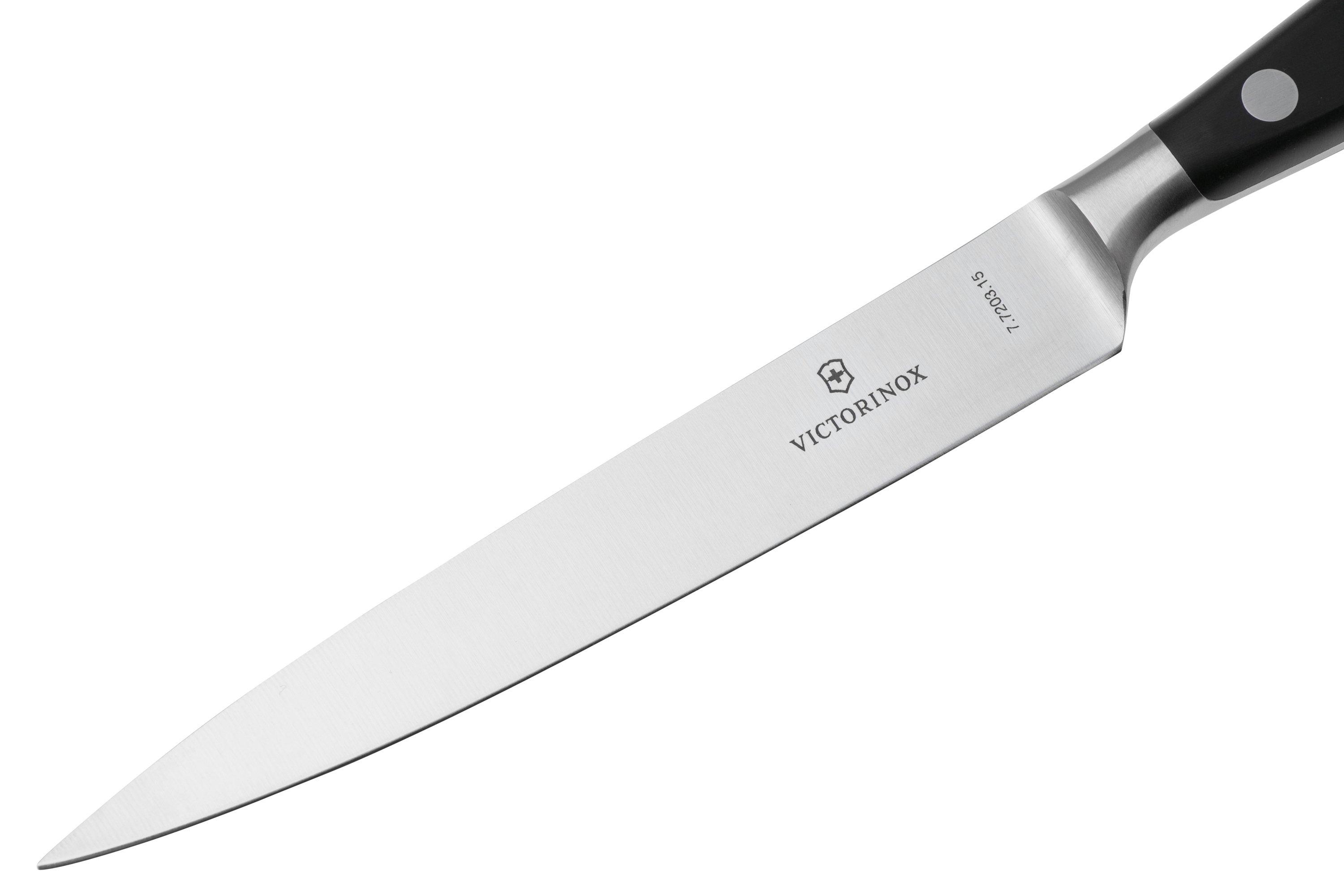 Victorinox Grand Maître Carving Knife 7.7203.15G, POM, Straight, 15 cm ...