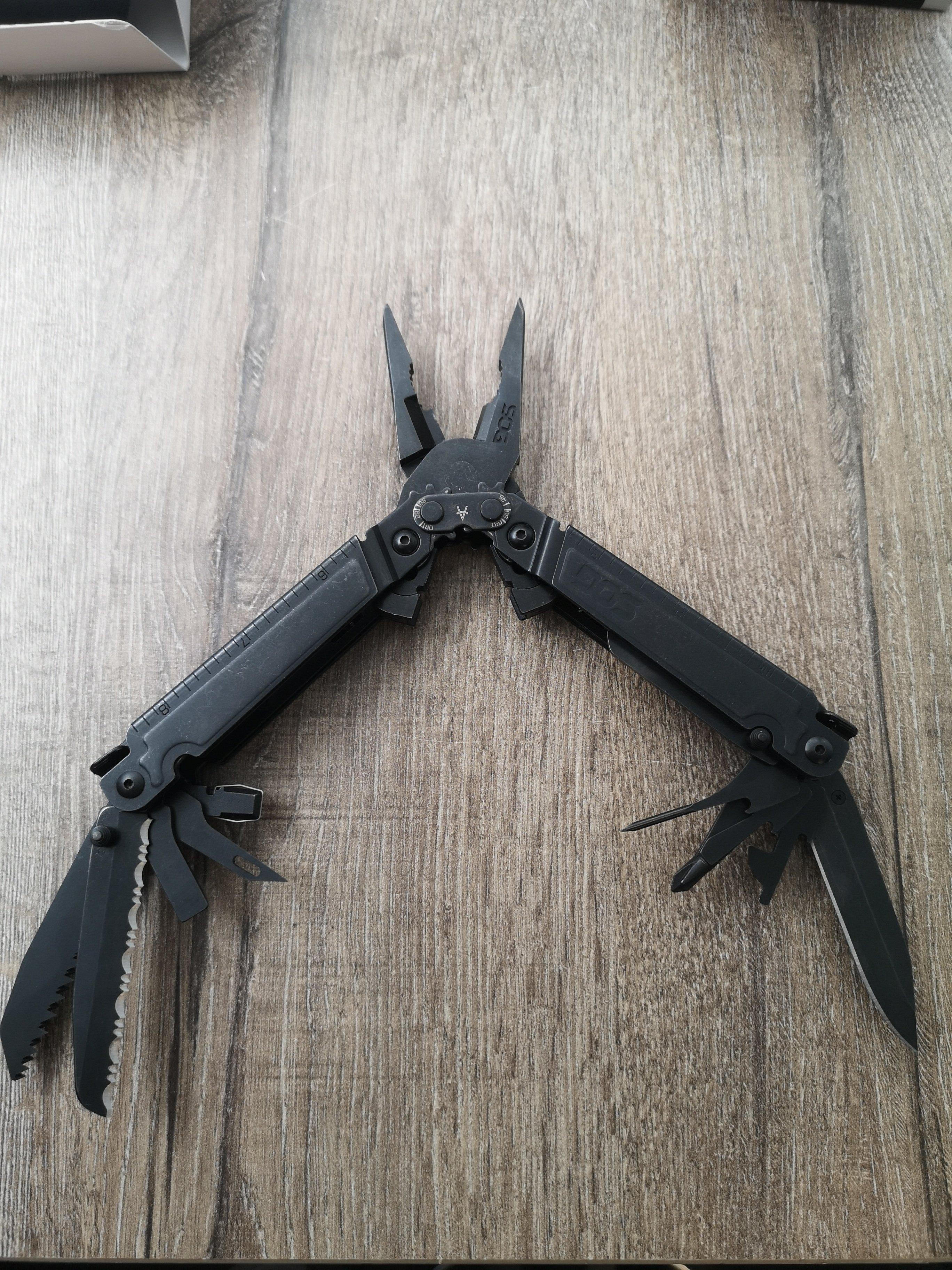 SOG PowerAccess Assist MT Blackwashed PA3002-CP multi-tool ...