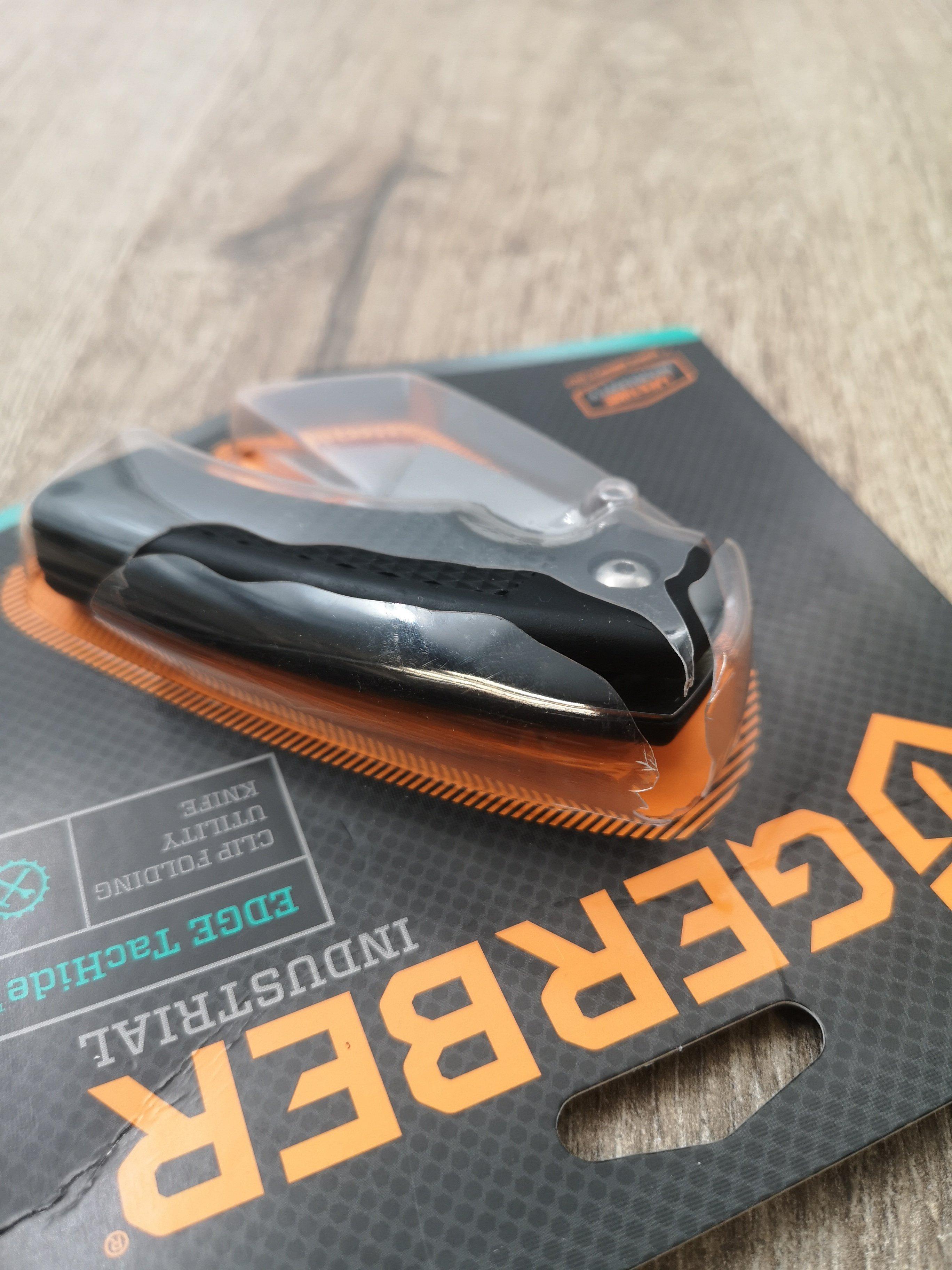 Gerber Edge Utility Knife, black, pocket knife | Advantageously ...