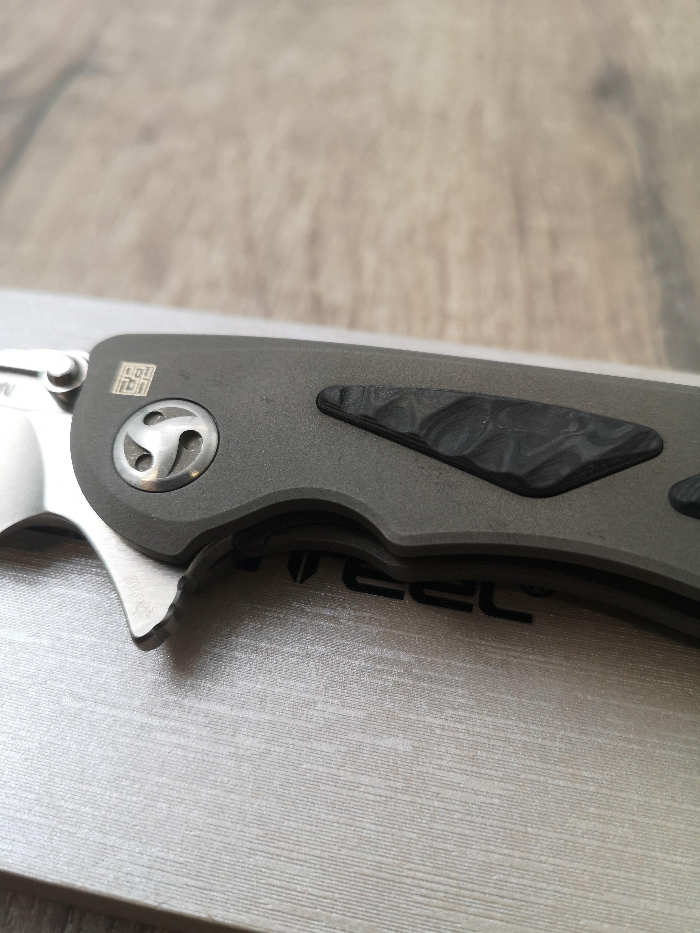 Real Steel Harrier 9461 pocket knife, Carson Huang design ...