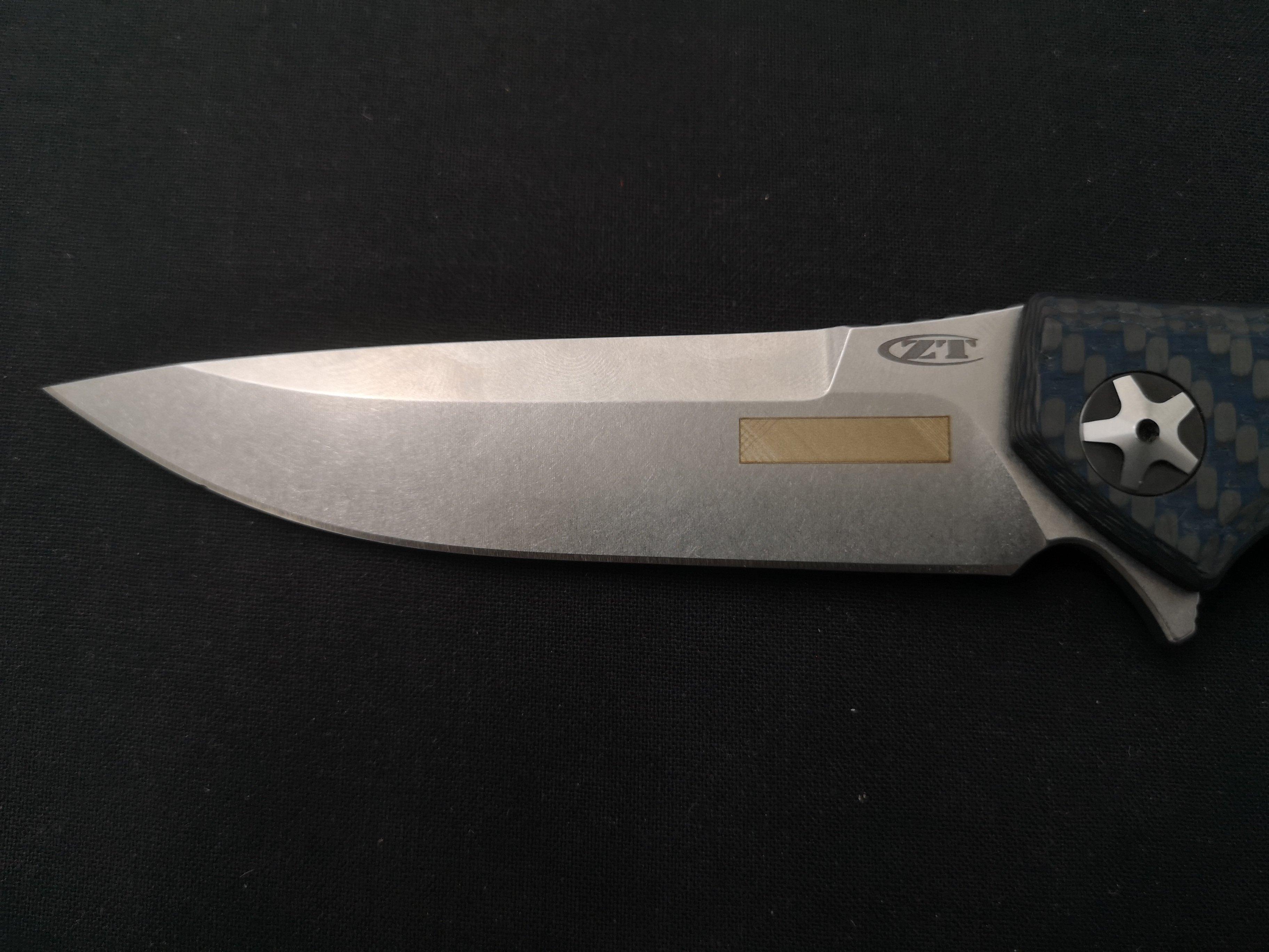Zero Tolerance 0452BLUCF MagnaCut, Black/Blue Carbon Fiber, pocket ...