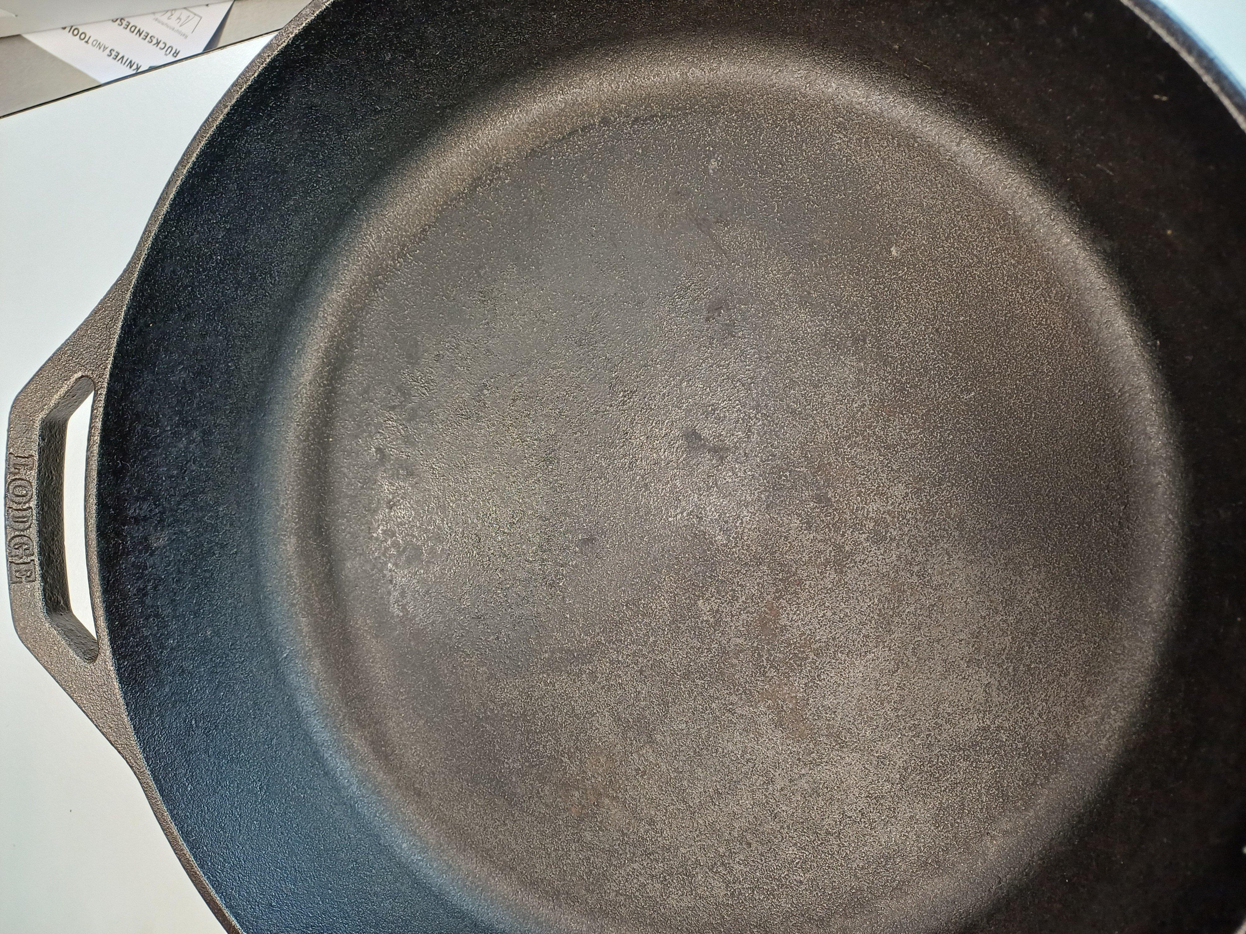 Lodge Classic Cast Iron frying pan L10SK3, diameter approx. 31 cm ...