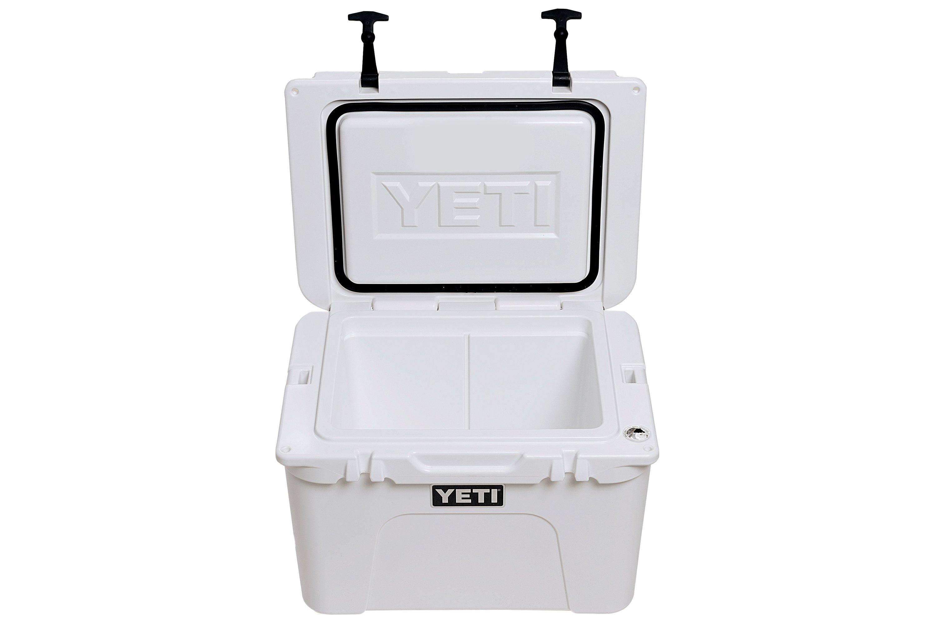 Yeti Tundra 35L Cooler, White, cool box | Advantageously shopping at ...